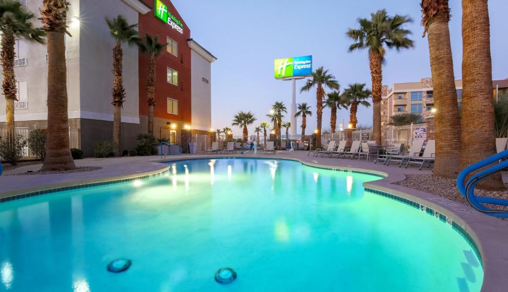 Holiday Inn Express Las Vegas Stadium Area by IHG | Day Use Las Vegas ...